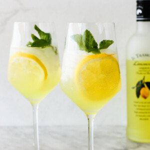 Limoncello Spritz - Downshiftology